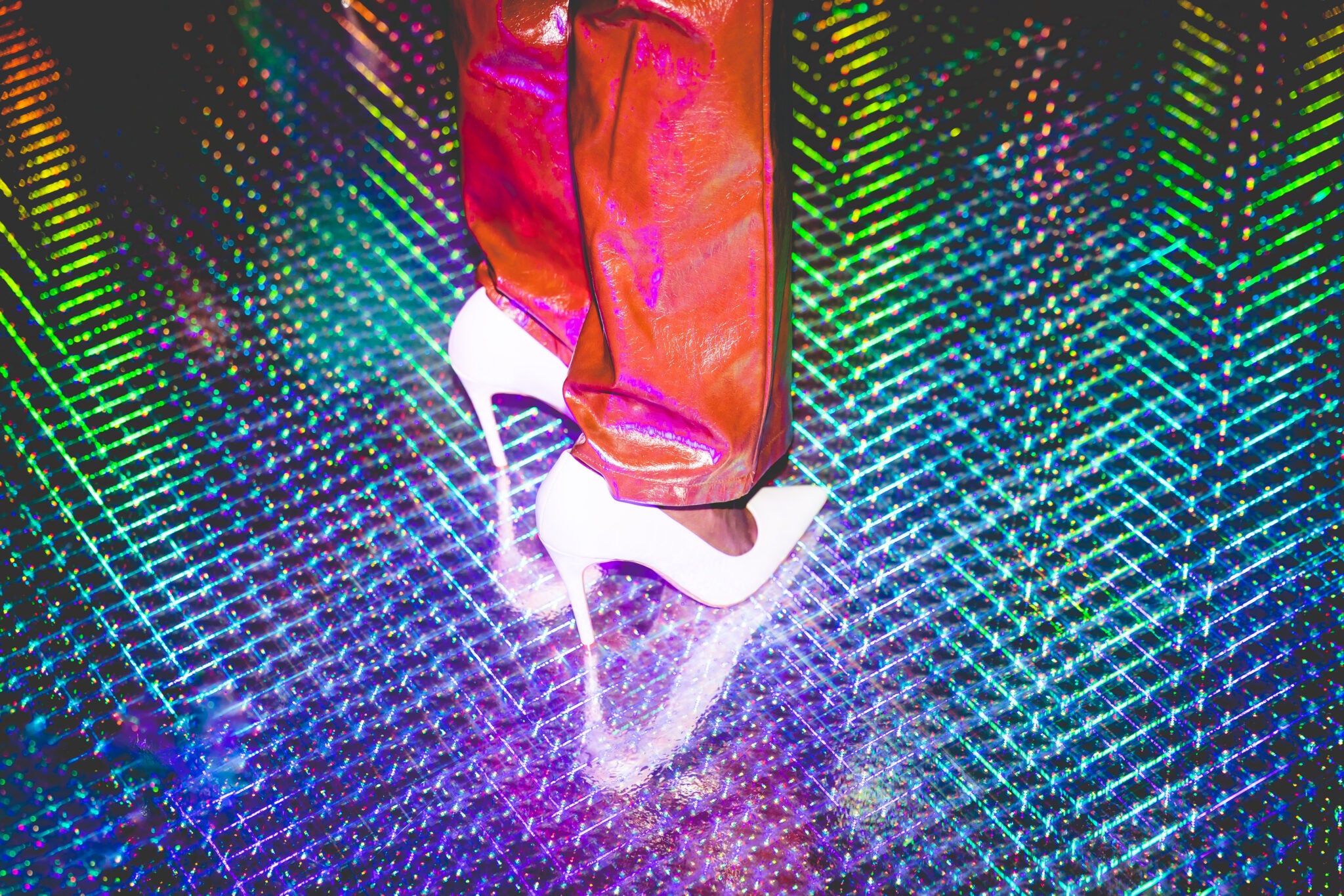 LGBTQ+ Youth Sparkle at Disco-Themed Youth Pride Prom - Los Angeles ...