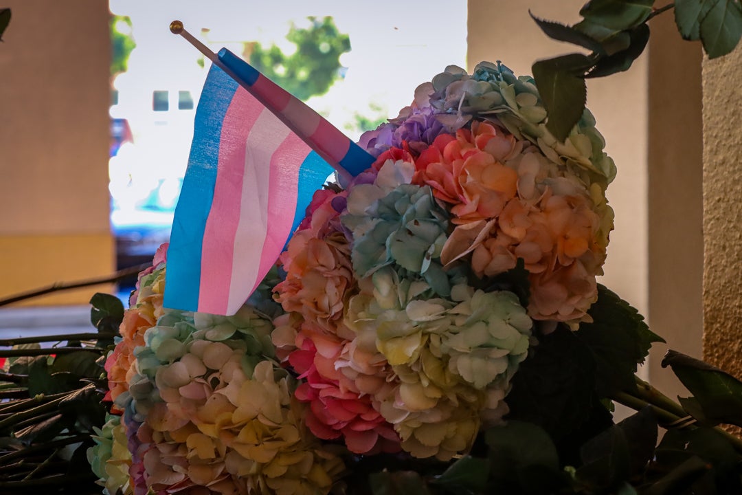 DeVonnie Johnson Mourned at Community Vigil in Los Angeles - Los ...