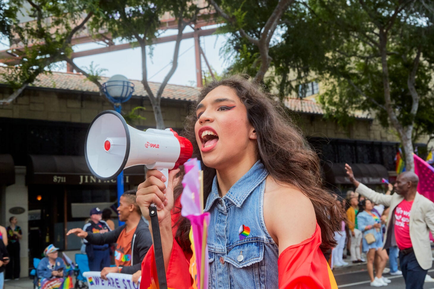 Get Involved - Los Angeles LGBT Center