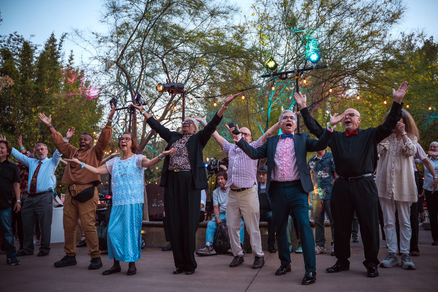 Senior Prom Parties Under the Night Stars at L.A. Zoo - Los Angeles ...