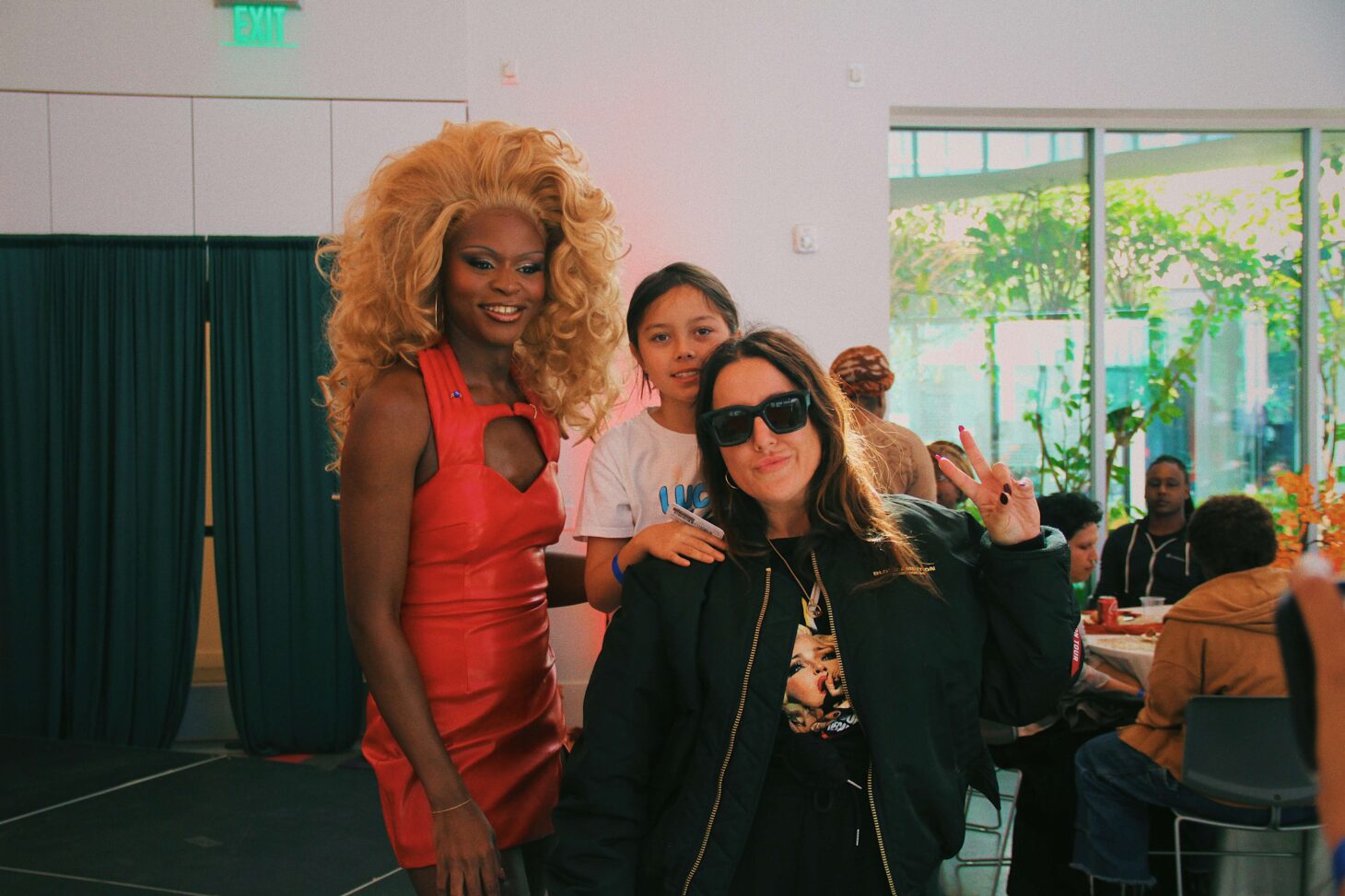Center Youth Thanksgiving Transforms into a World of Wonder (Photos ...